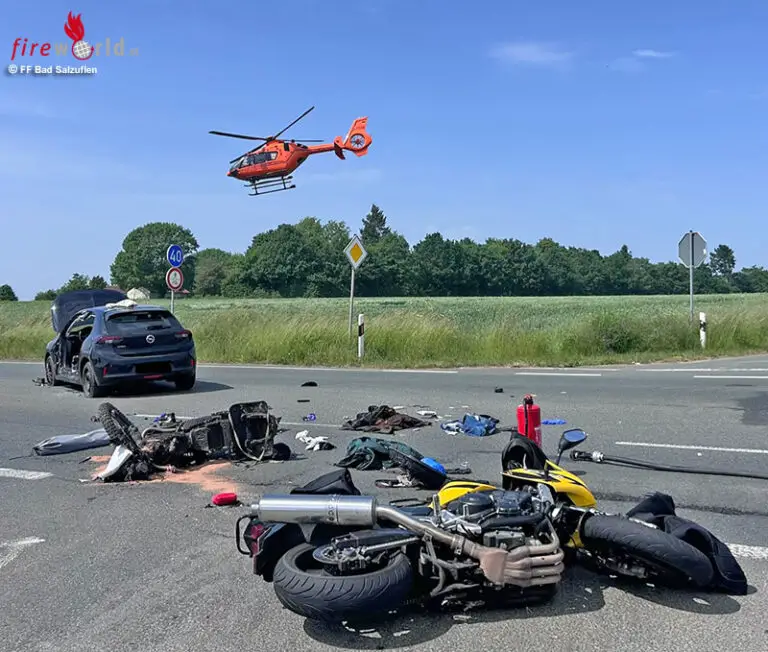 D: Drei teils lebensgefährlich Verletzte bei Unfall mit zwei ...
